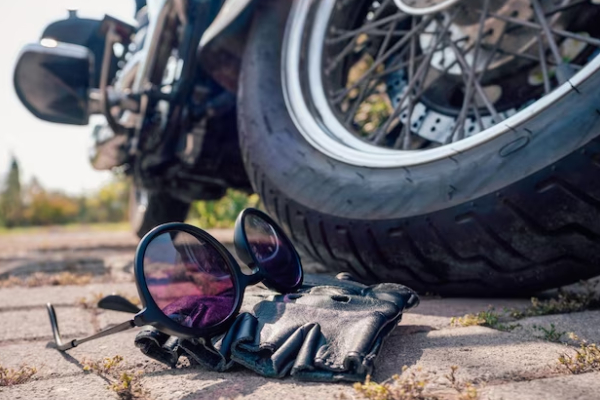 Streamer sufre accidente en moto mientras transmitía en vivo Streamer sufre accidente en moto mientras transmitía en vivo